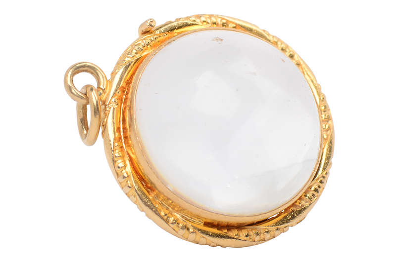 Past & Present - Vintage Rock Crystal Gold Locket – The Three Graces